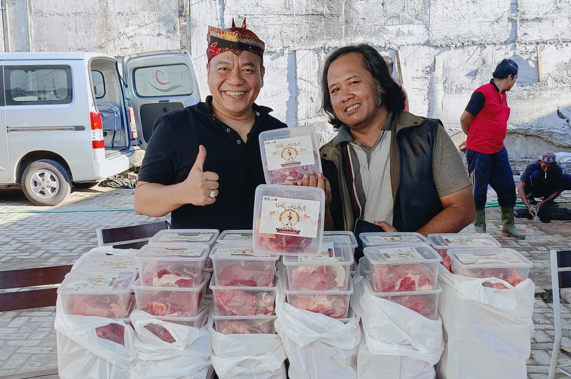 Rayakan Idul Adha 1446 H,Cak YeBe: Gelontor 4000 Paket Hewan Kurban Warga Surabaya – Suara ...